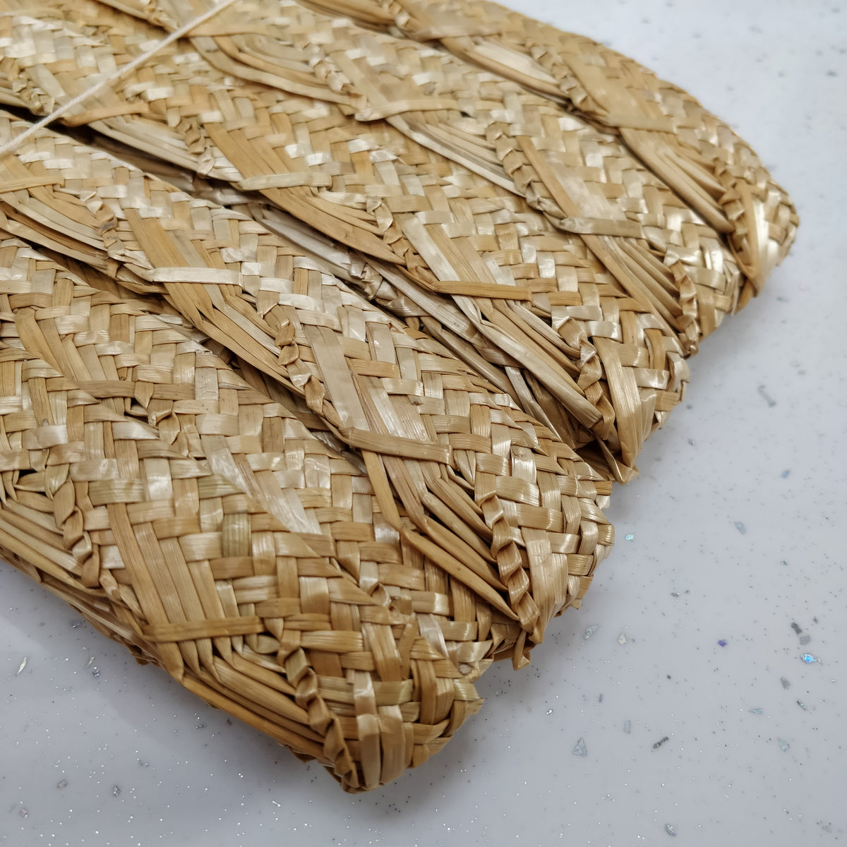 Vintage Scallop Plait Shiny Flat Straw Braid - 21mm Wide – Petershams ...