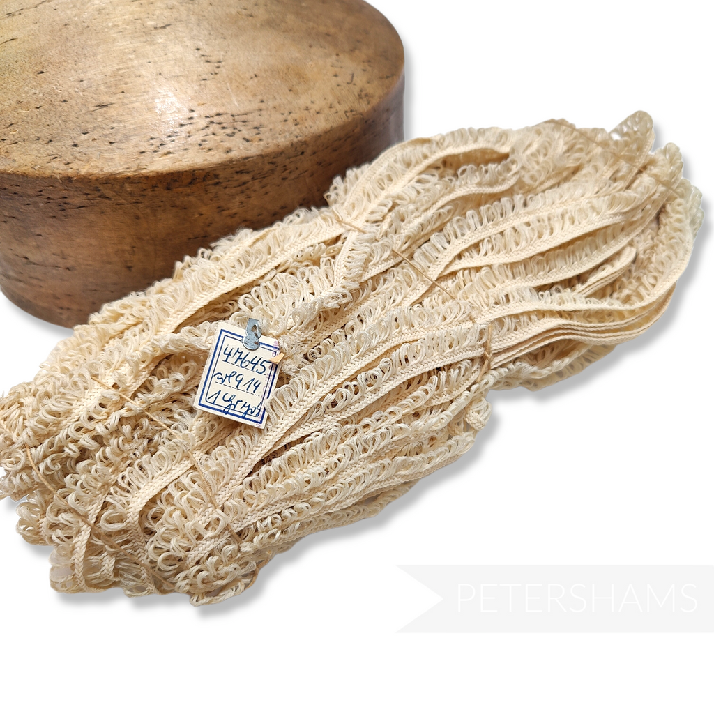 German 1940s/50s Vintage Tiny Loopy Straw Braid Trim – Petershams ...
