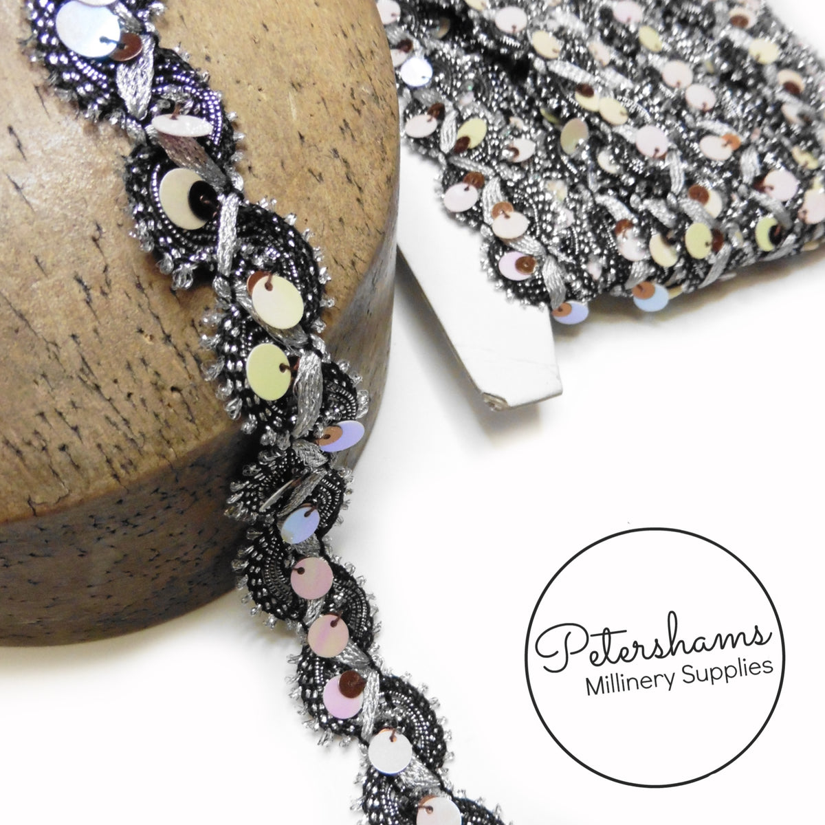Metallic Lurex Threaded Wavy Trim Braid with Sequins - 1m – Petershams ...