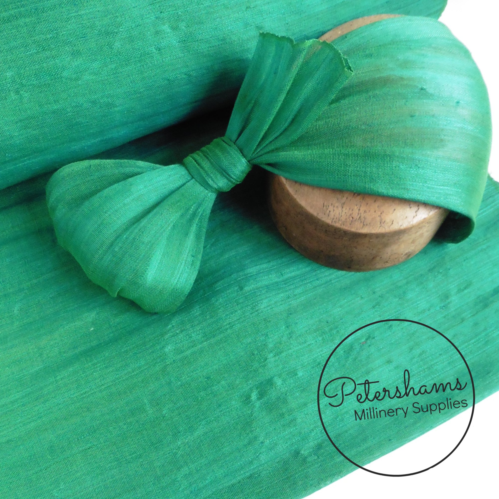 Polyester Abaca Fabric - 1/2m – Petershams Millinery Supplies