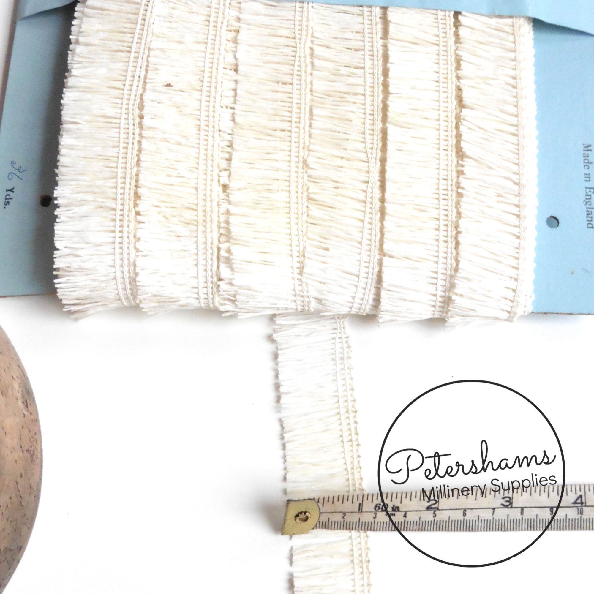 Short Vintage 50's/60's Ivory Raffia Fringe - 1m – Petershams Millinery ...
